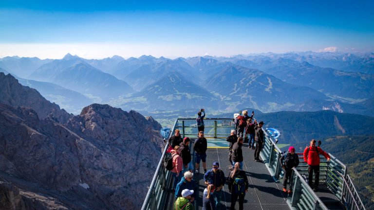 Dachstein Gletscher: Treppe ins Nichts und Hängebrücke